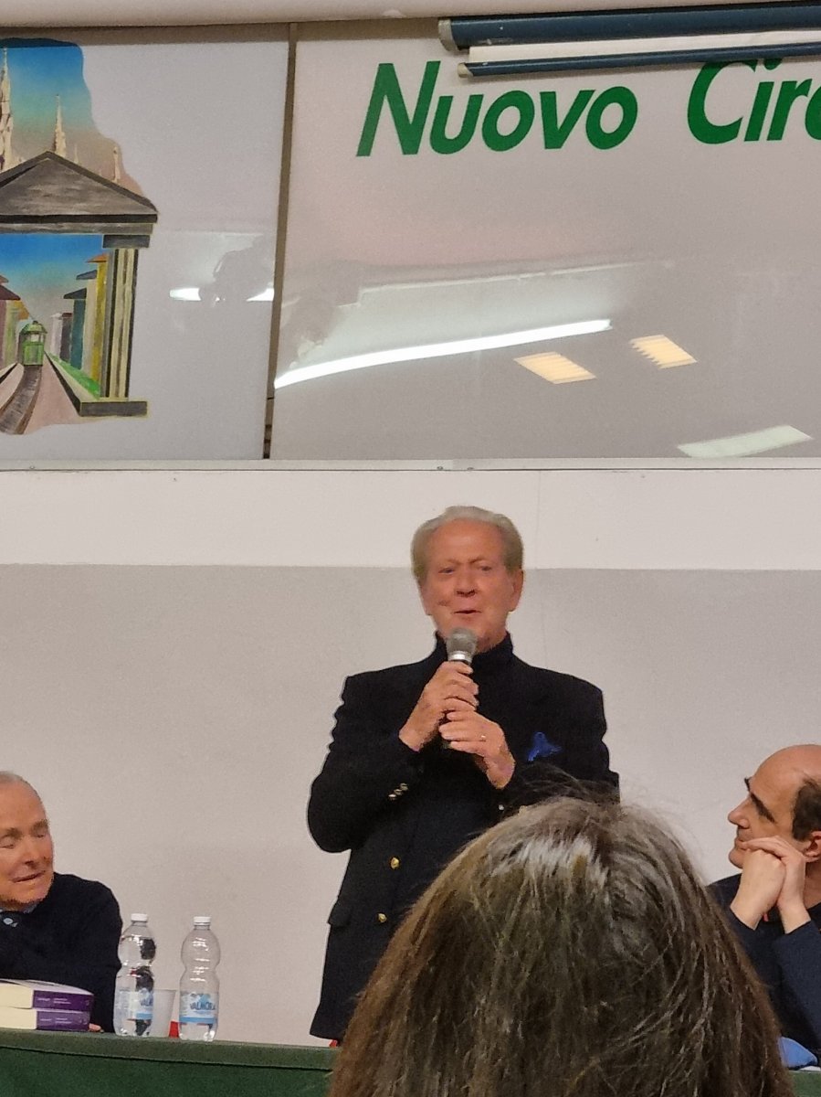 Memo Remigi e la radio – MASSIMO EMANUELLI